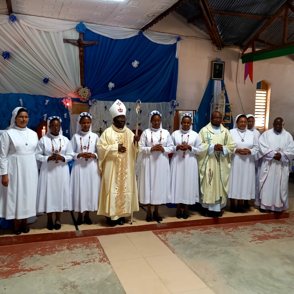 SOLEMN VOWS OF FOUR PALLOTTINE MISSIONARY SISTERS IN TANZANIA - 2021 ...